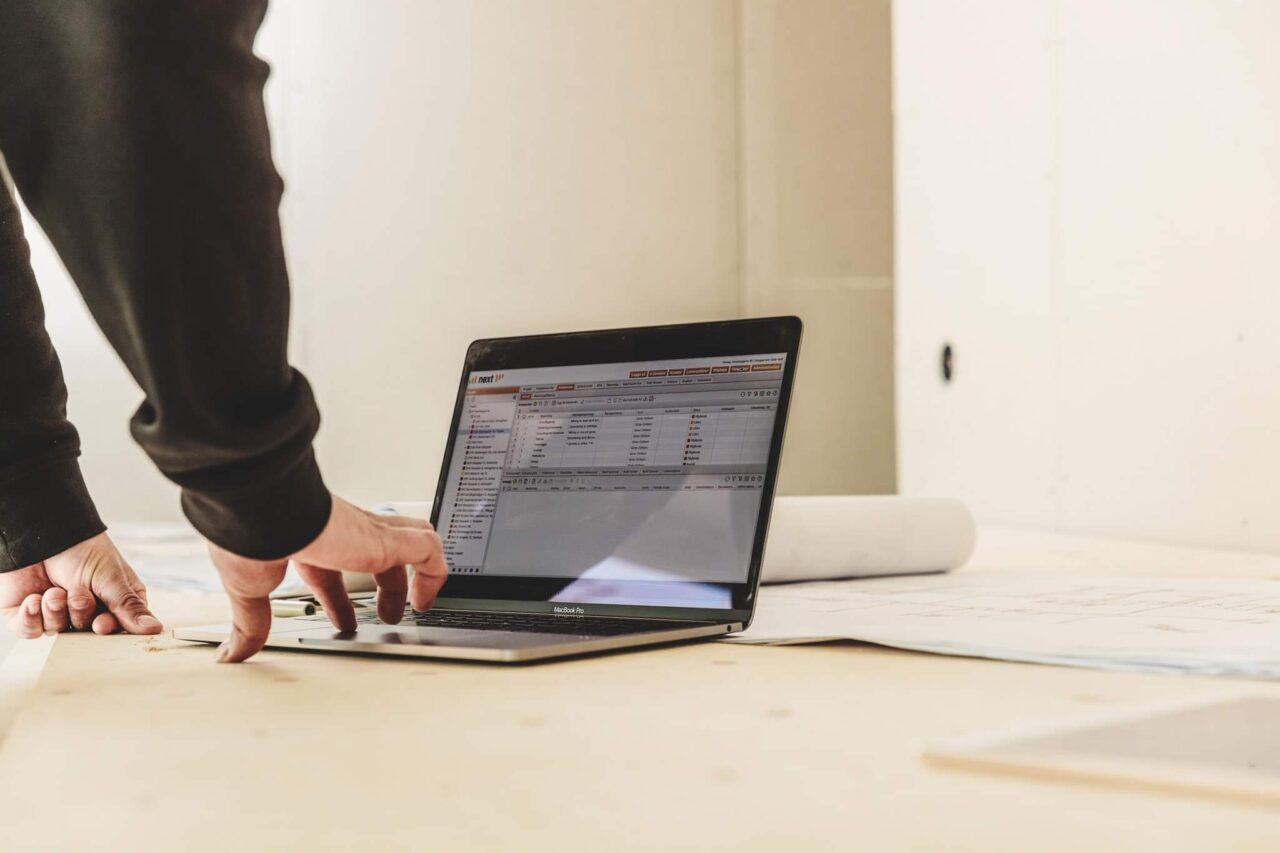 Next One Technology AB - Företagsaffärer